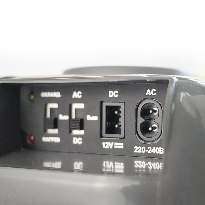 Купить оптом Холодильник автомобильный AVS CC-32B 32л 12V/220V